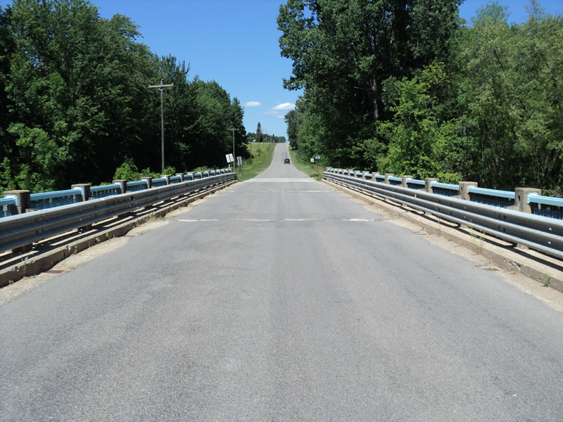 Road Stream Crossing Site PM_M044