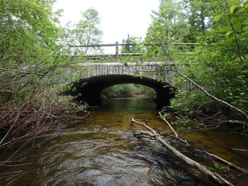 Road Stream Crossing Site GTBAY_S943