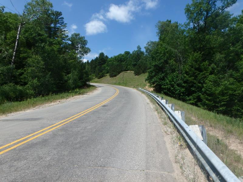 Road Stream Crossing Site GTBAY_S945
